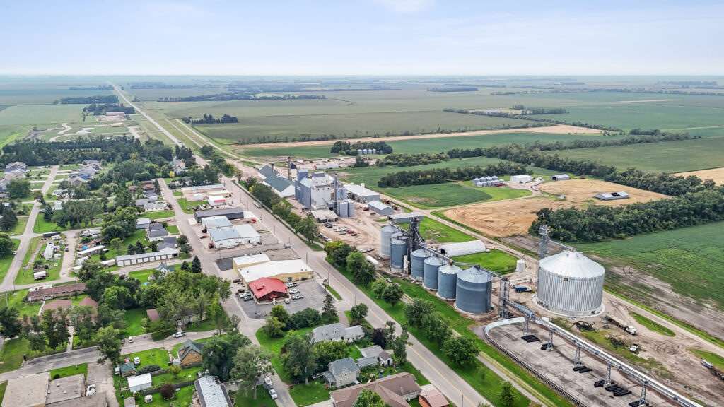 Pearson Pond Offers Spacious Living With A Community Feel | Fargo Monthly