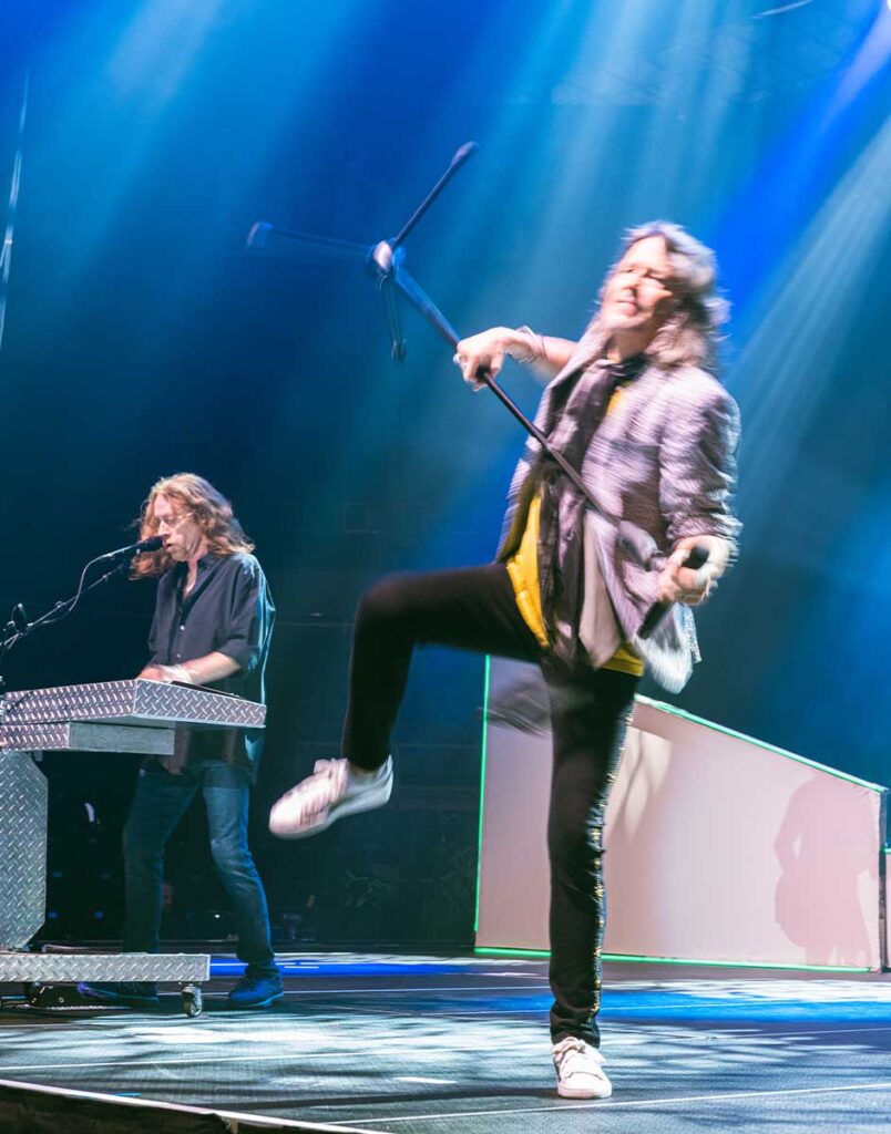 Foreigner's Fargo Farewell | Recap Of The FARGODOME Performance | Fargo ...